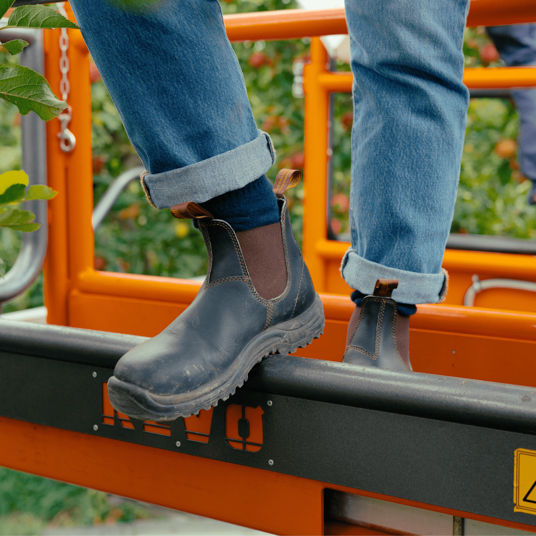 Blundstone #192 Brown Steel Toe Dealer Boots | Top Rated Safety Boots ...